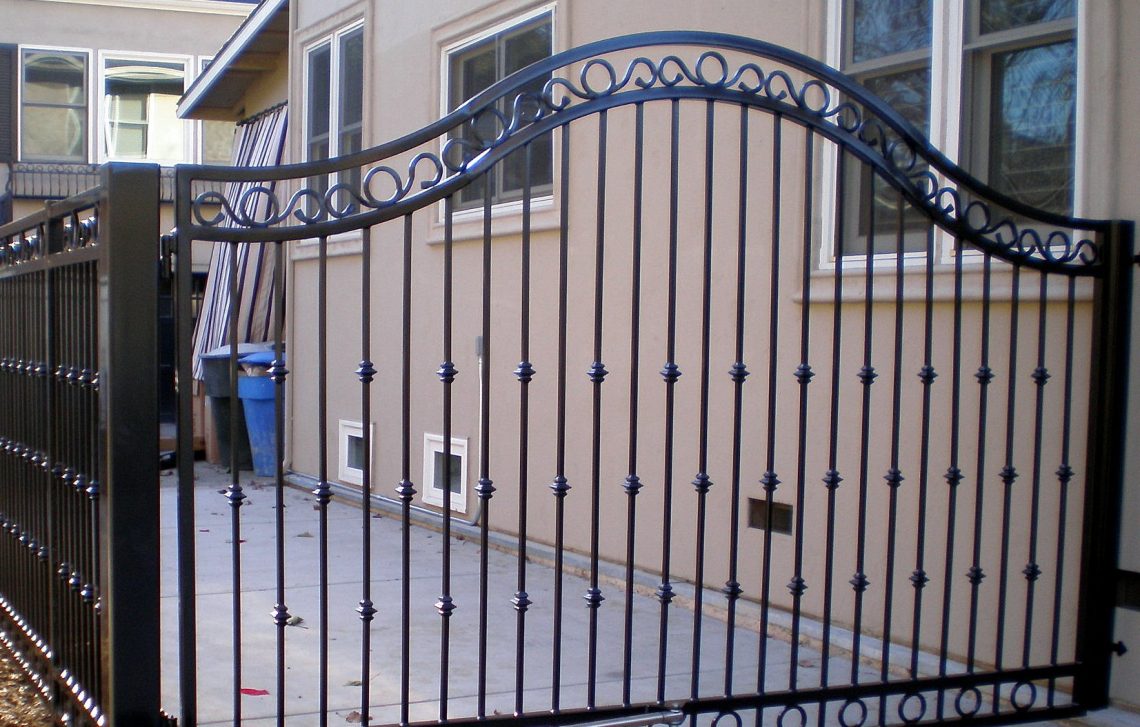 Wrought Iron Fences Chicago | Iron Gate Illinois | Wrought Iron Gates ...